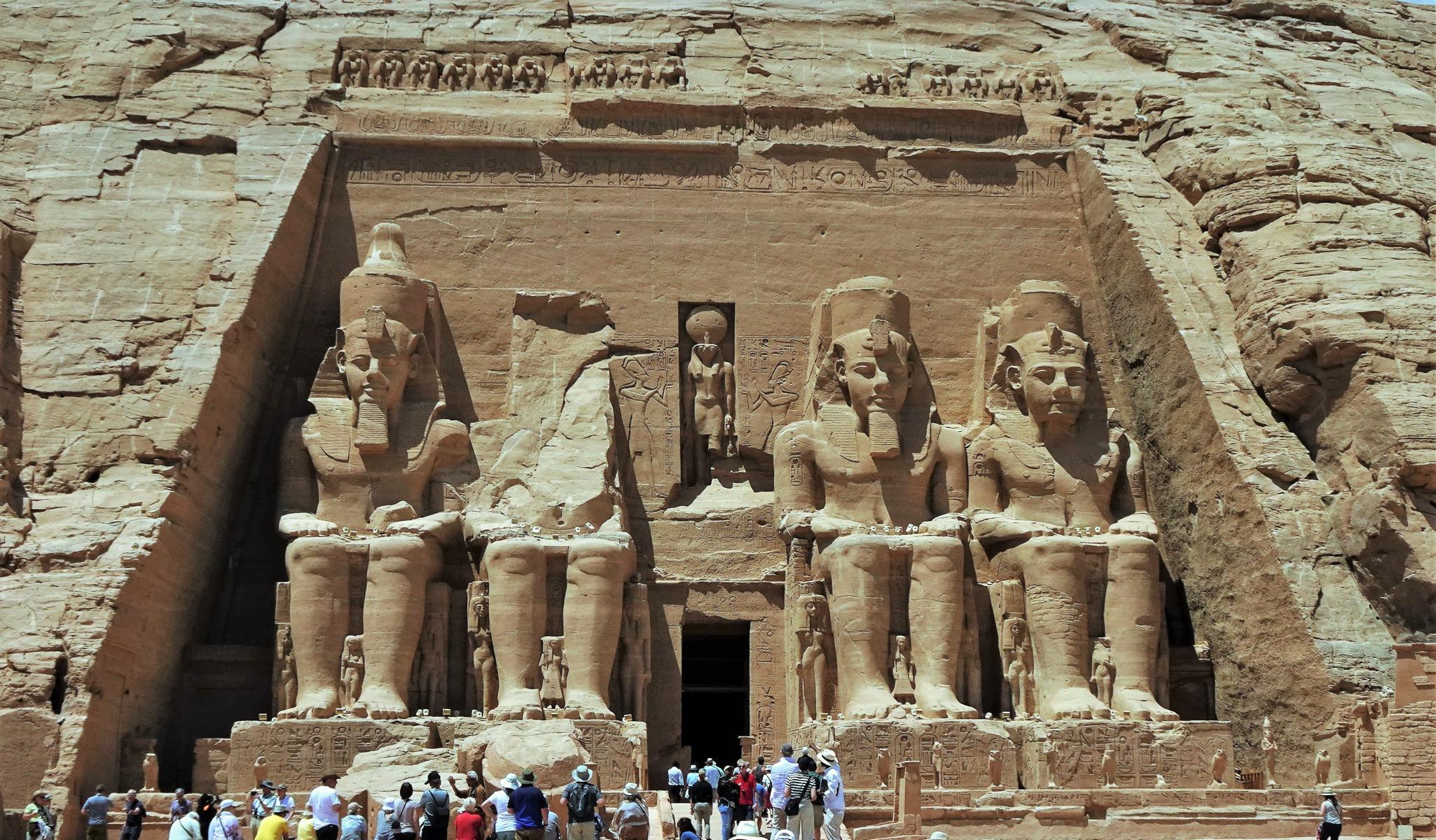 Abu Simbel | Dr. Fichtners Studienblätter